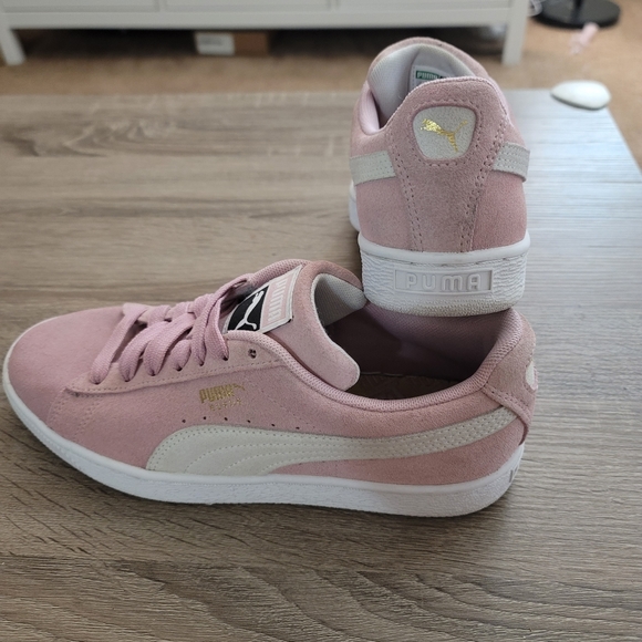 Puma | Shoes | Puma Suede Classic Pale Pink Trainer | Poshmark